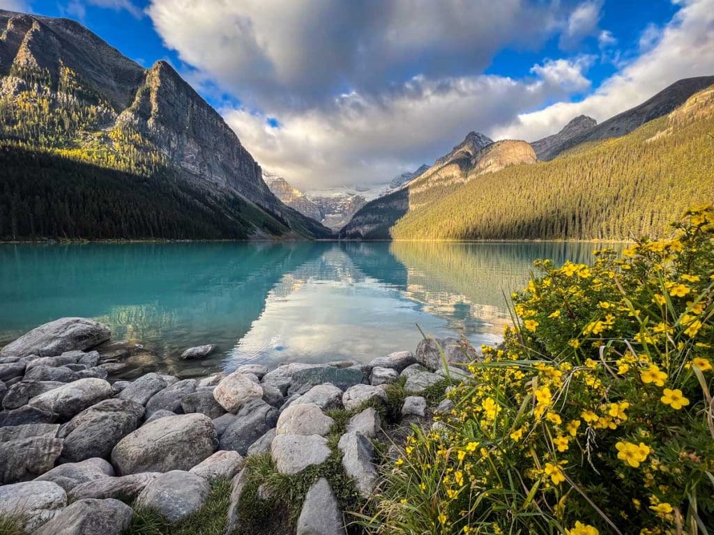 The Best Banff Itinerary for Families - Banff with Kids